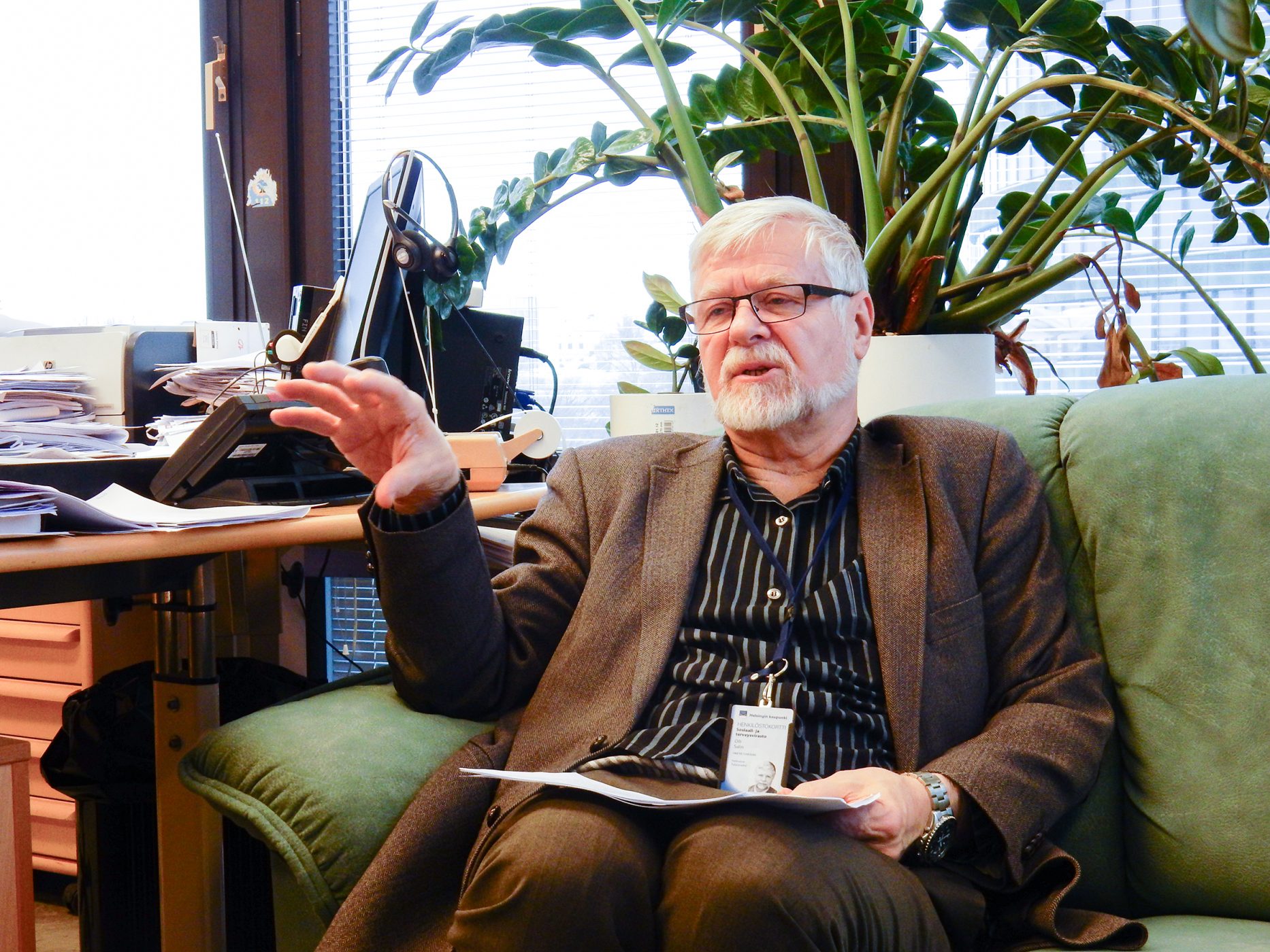 Aktivisti ja asiantuntija on poissa » Tiedonantaja