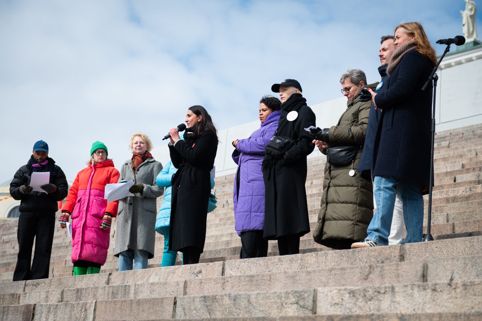 Suuri kulttuuriadressi luovutettiin päättäjille » Tiedonantaja